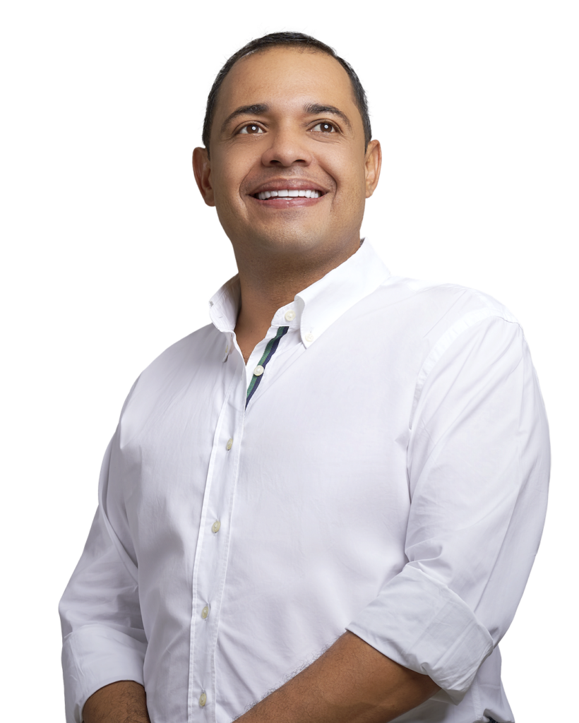 ¡Lo soñó y lo logró!: Carlos Mario Farelo escribe una nueva historia ...